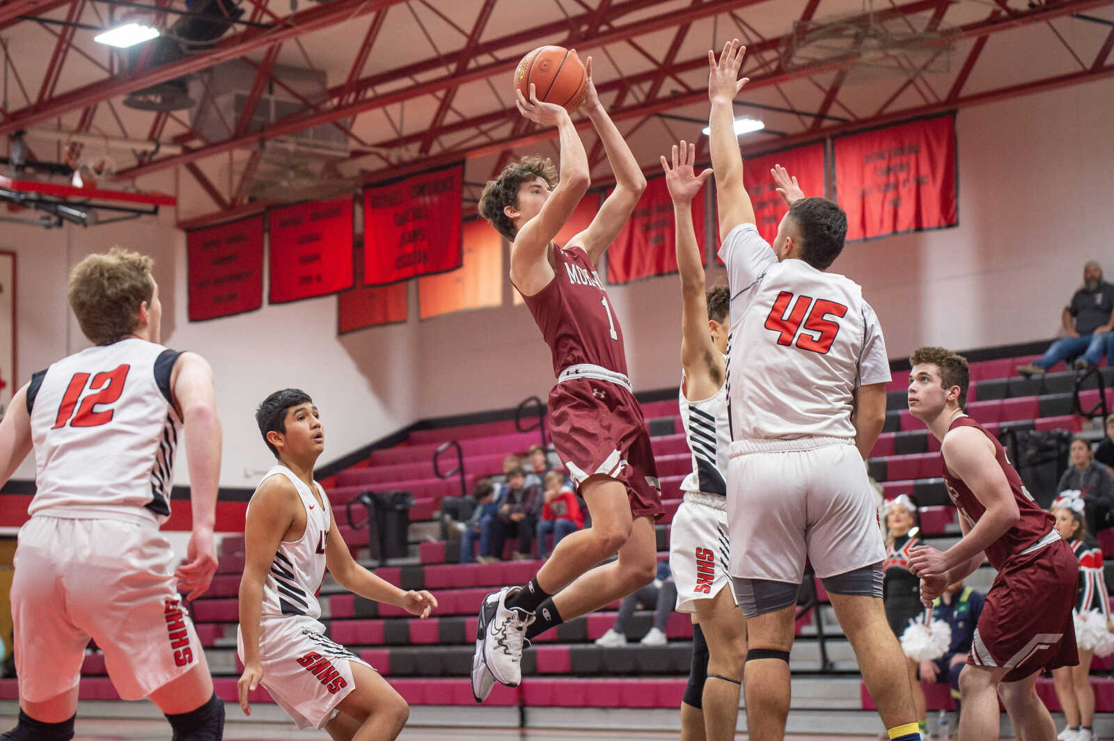 Senath-Hornersville boys push past Piggott with early lead