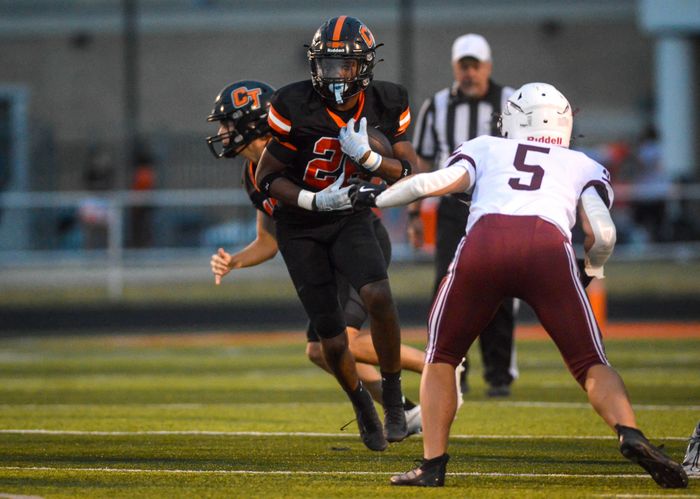 Cape Central rolls to 26-7 win over St. Charles West in home opener