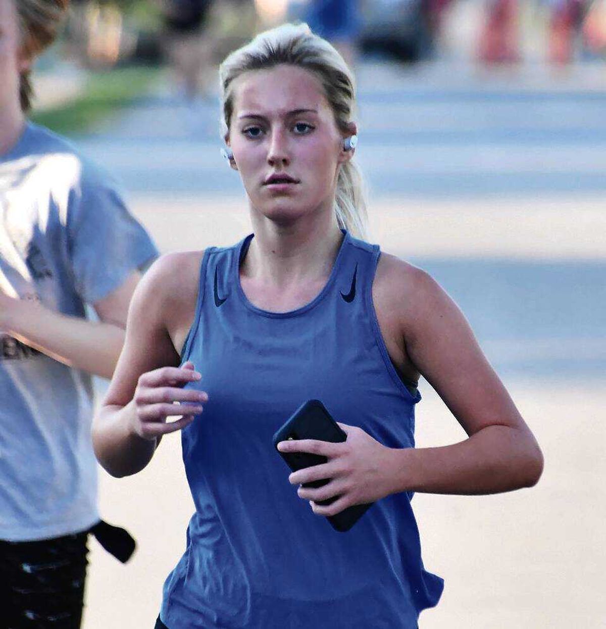 Cross country: Lion Gonzalez aims for state repeat, Campbell...