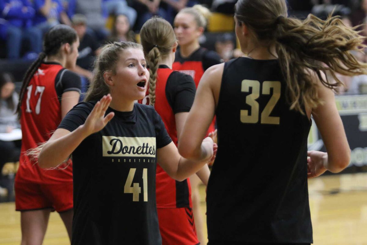 Basketball: Doniphan Donettes Jamboree