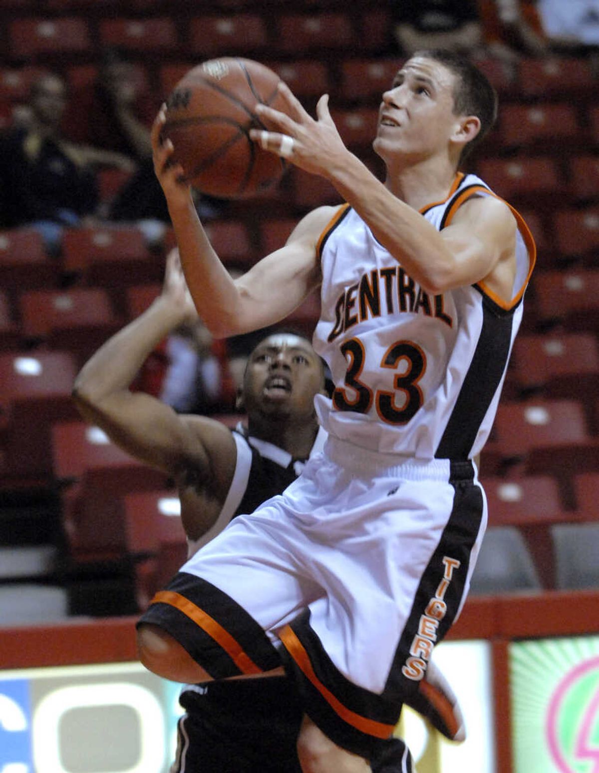 Cape Central vs. Nettleton, Ark. basketball