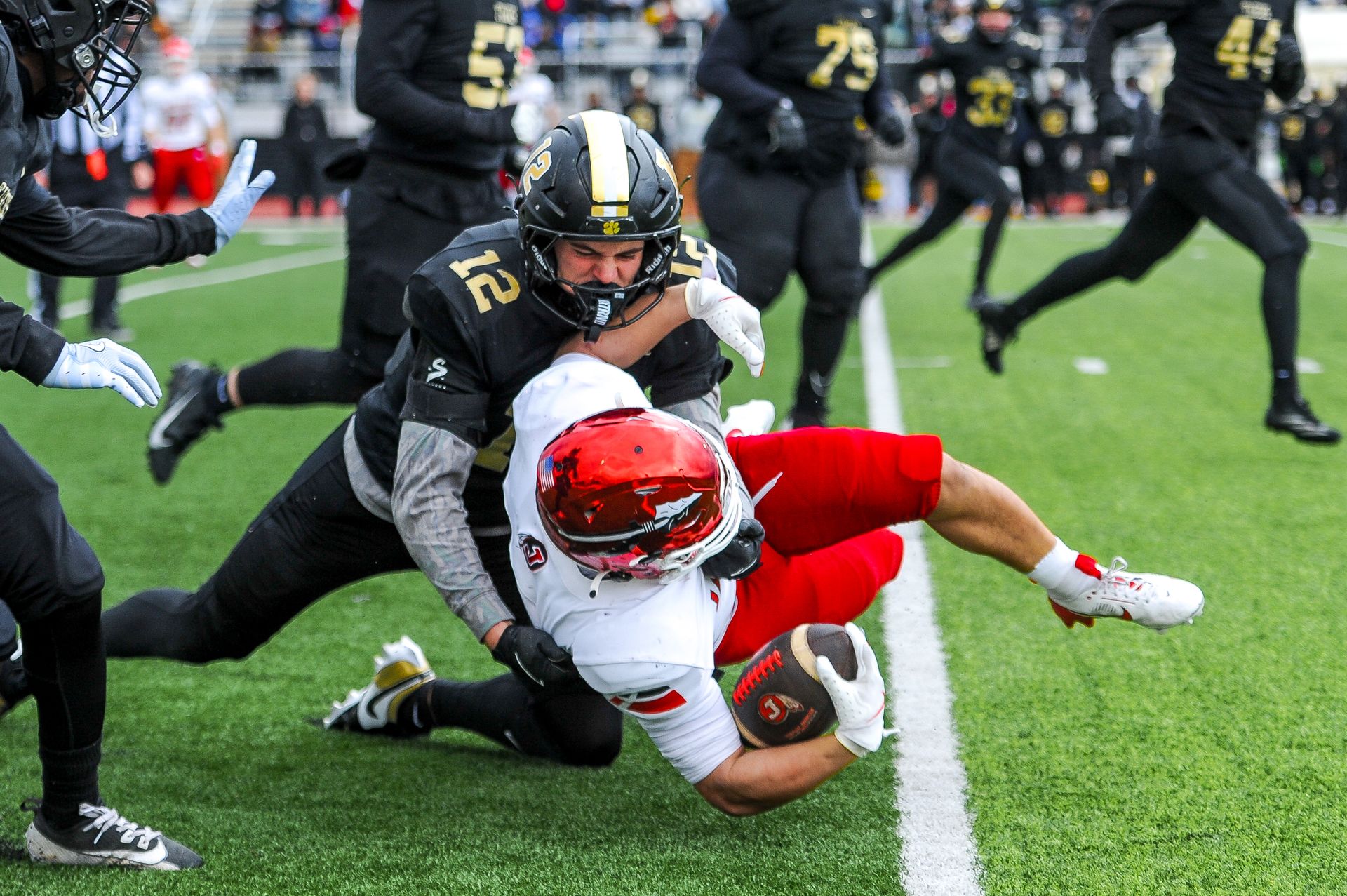 Lee's Summit comes back, ousts Jackson in semifinal thriller