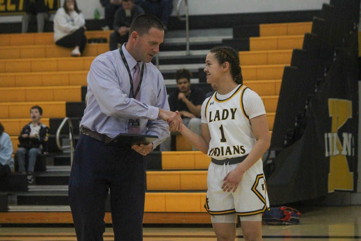 Kennett junior Alyce Edwards hits 2,000 career points