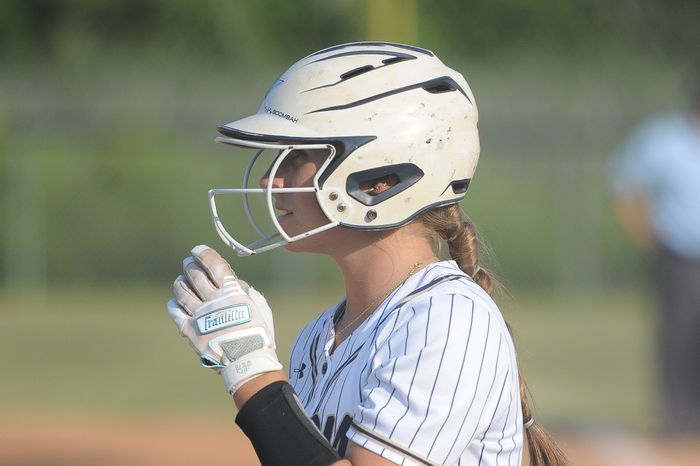 Chaffee softball dominates all three phases against Saxony Lutheran