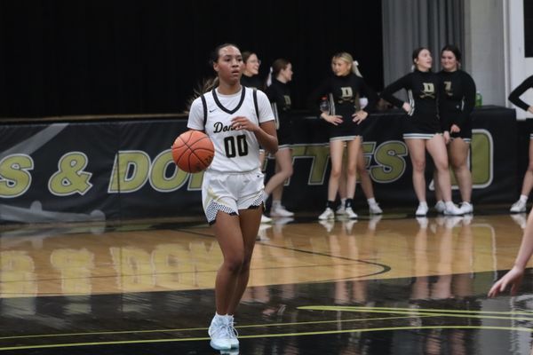 Donettes bounce back with big win over East Carter