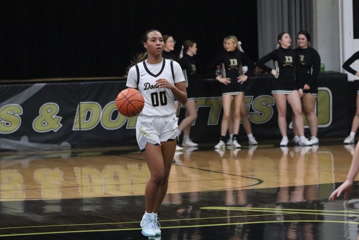 Donettes bounce back with big win over East Carter