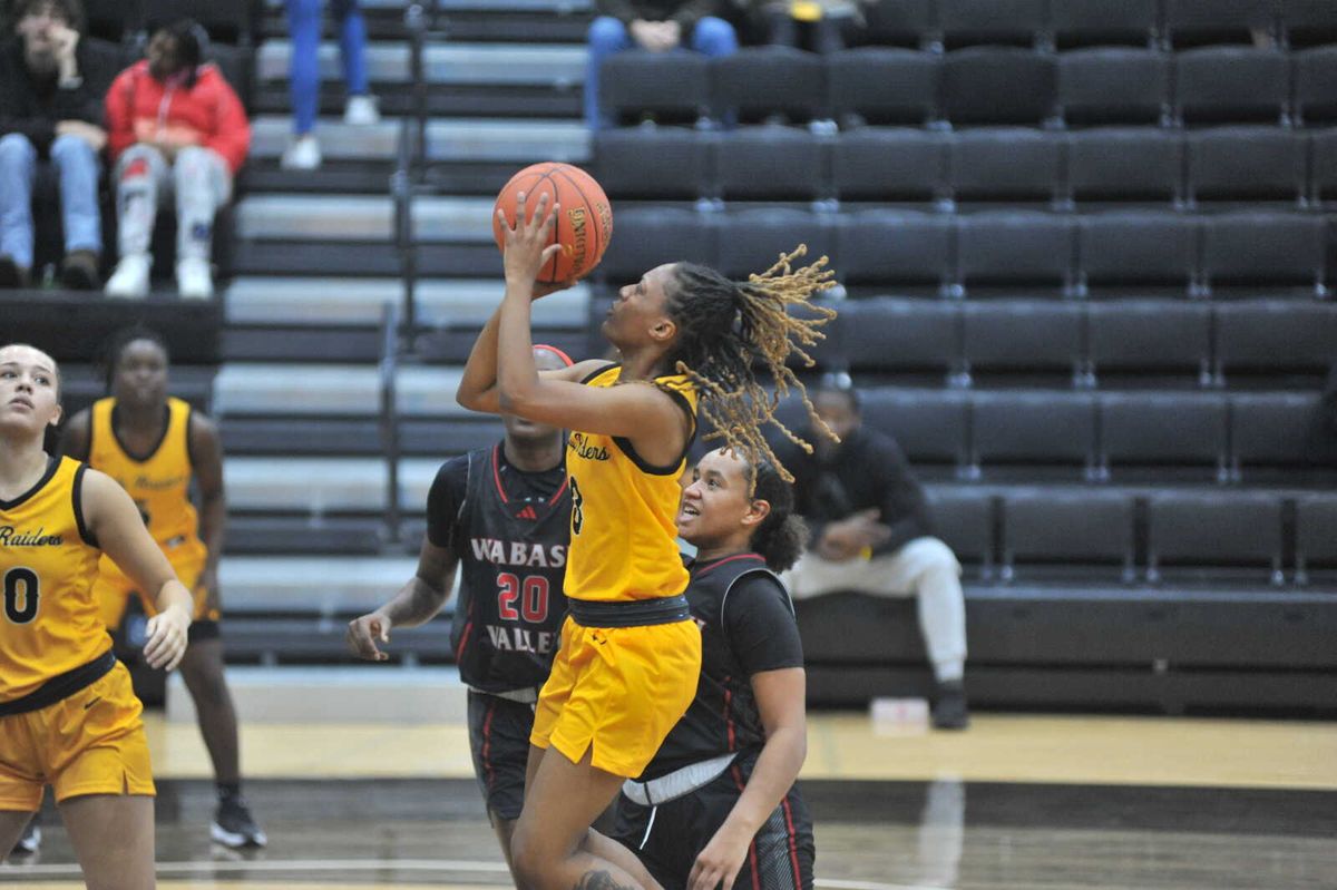 WOMEN'S BASKETBALL: Three Rivers Lady Raiders vs Wabash Valley