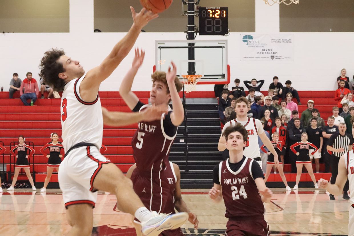 Sepulvado drops 21 as Dexter edges Poplar Bluff 60-54 on Senior Night