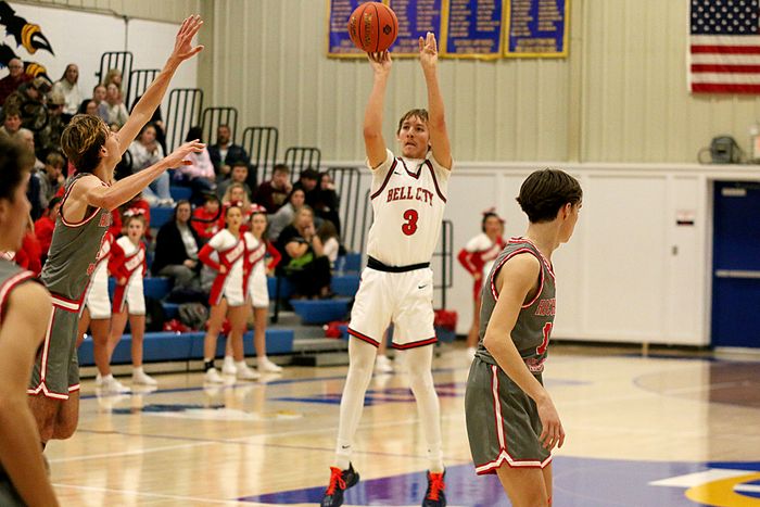 Bell City plays like a favorite in OIT semifinal win over Ri...