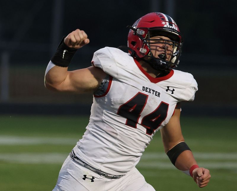 Dexter senior Jason Hervoyavich wins Semoball Football Team of the Wee...