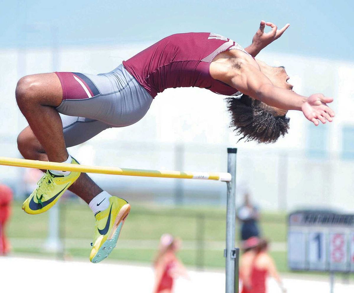 Graham wins state title for Mules in high jump