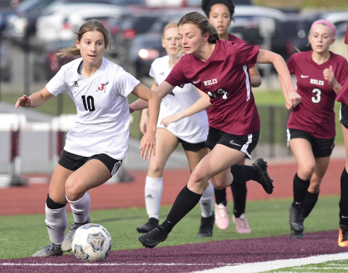 Jackson soccer team pressures Poplar Bluff for shutout