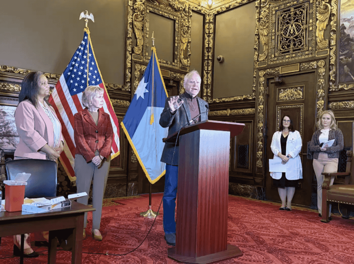 Gov. Walz says he'll hold town halls on guns without agreement on spec...