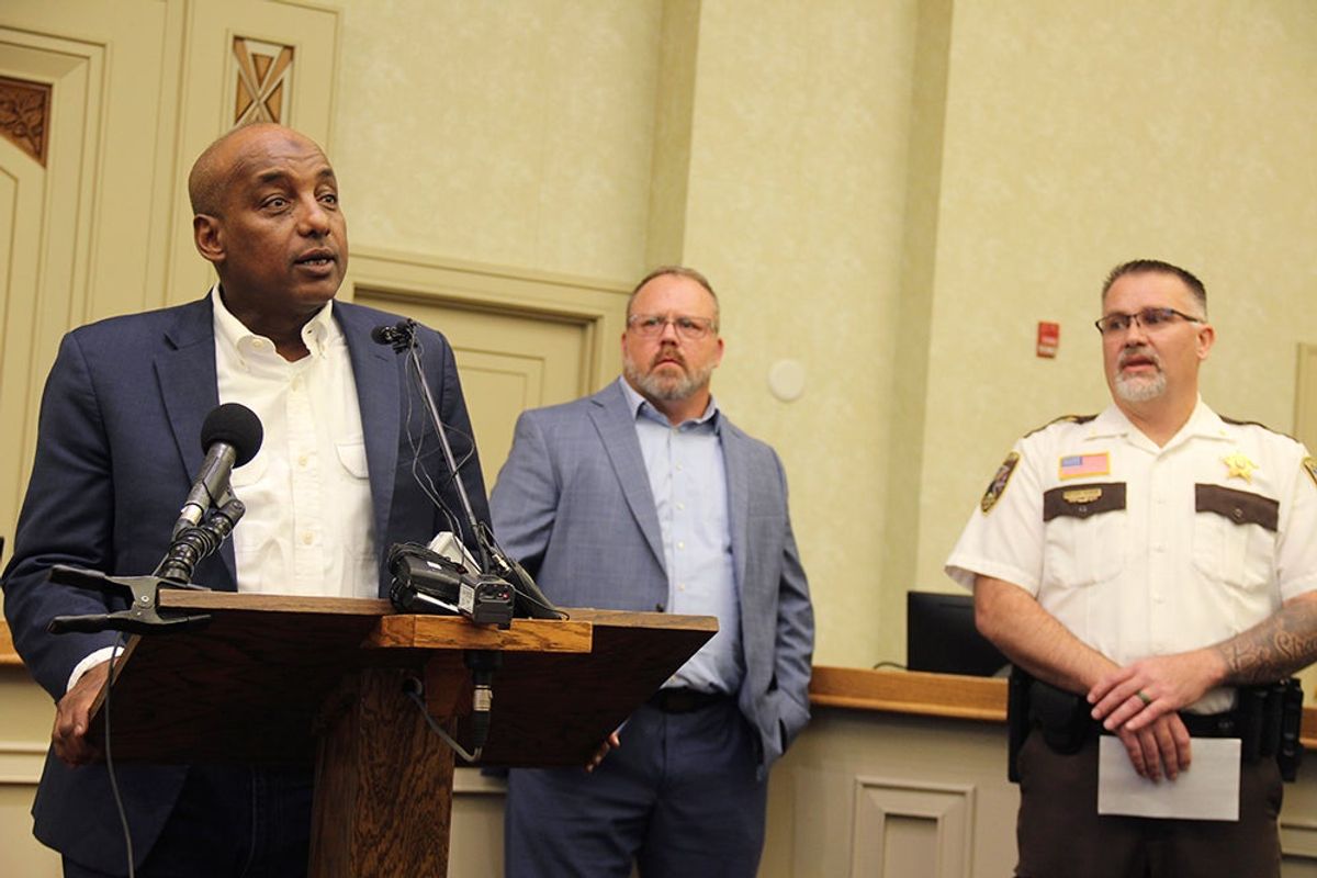 Minnesota Somali leader held by ICE for a month in Freeborn County dis...