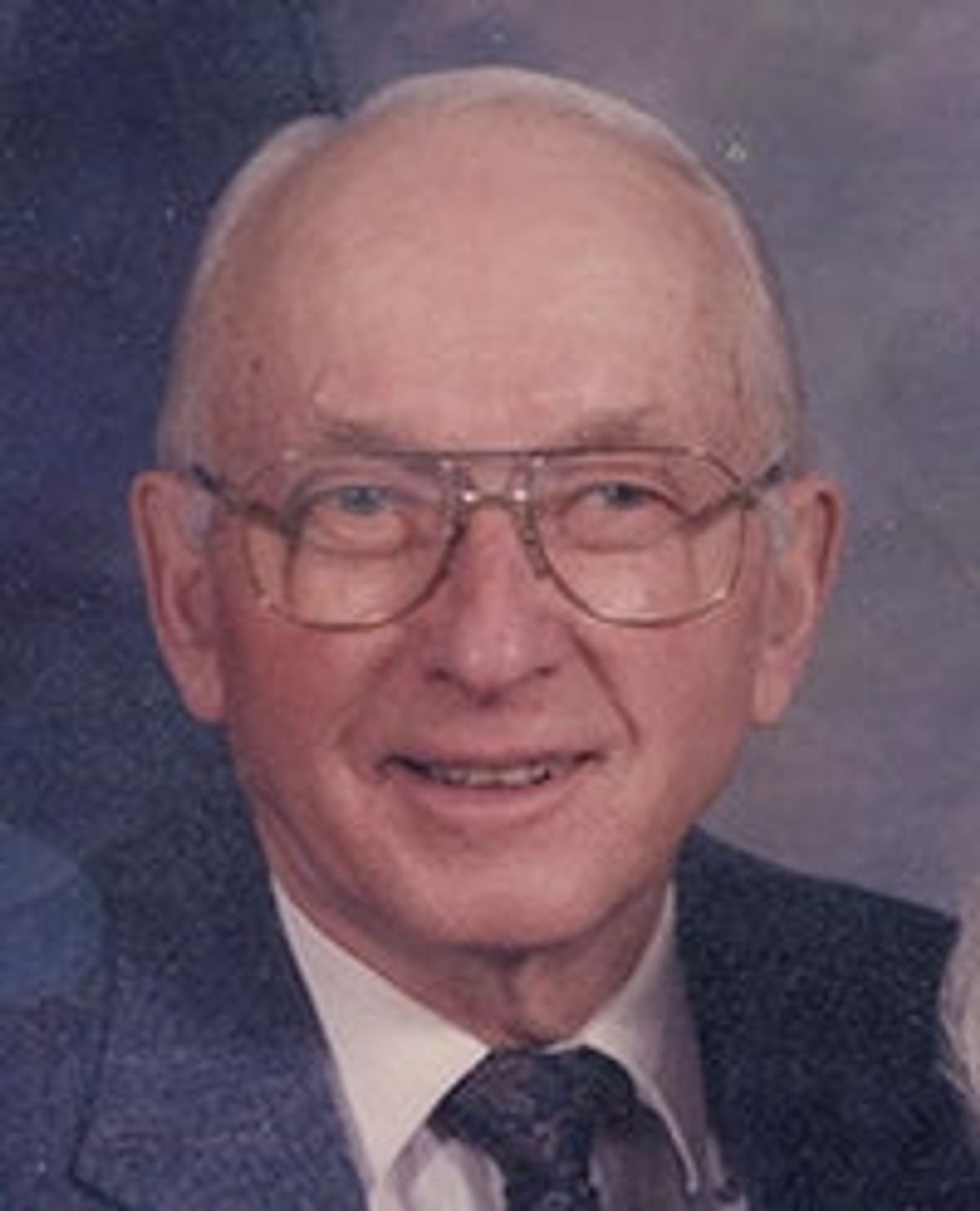 Russell Anderson, 1922-2018