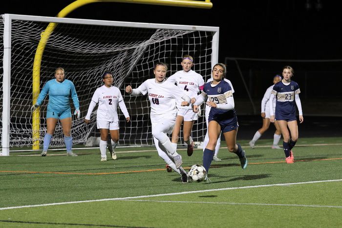 Albert Lea girls' soccer team falls to defending state champs in first...
