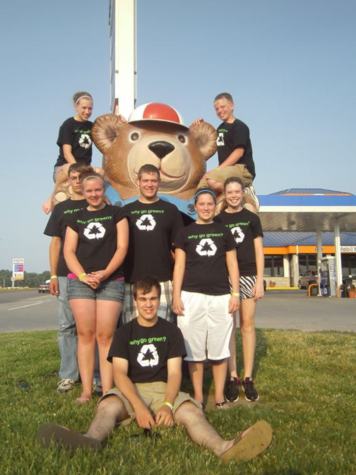 Glenville-Emmons and Albert Lea FFA chapters enjoy a retreat