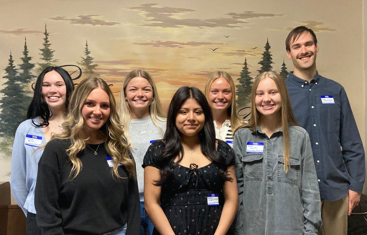 Naeve Alumni and Nurses Club presents nine scholarships duri...