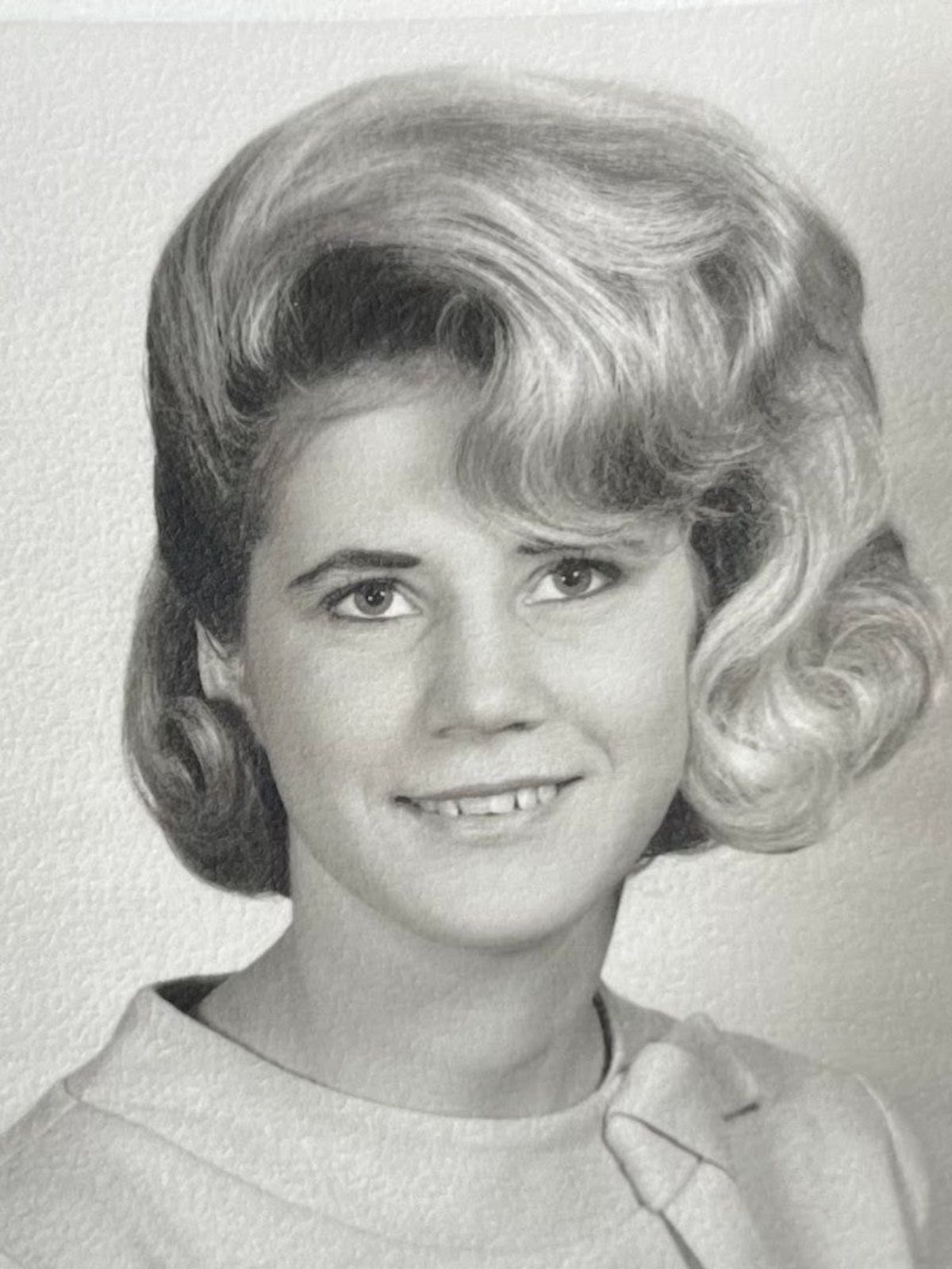 Lorraine Ann Lenze
