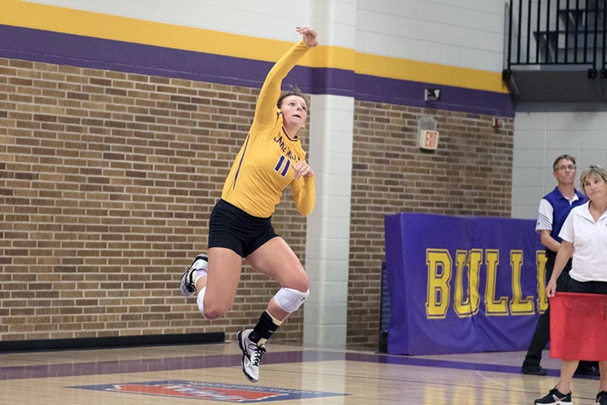 Bulldogs volleyball team continues domination on the court