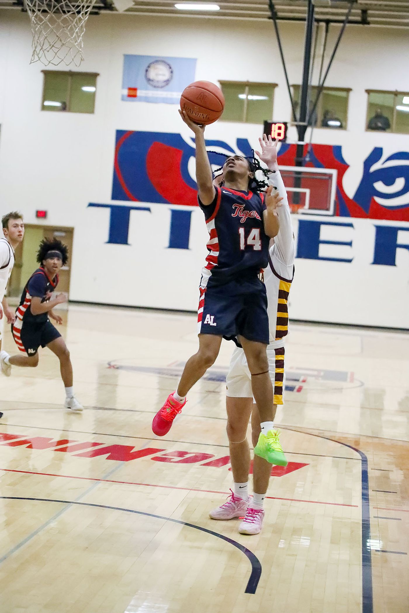 Albert Lea boys’ basketball team falls in close game
