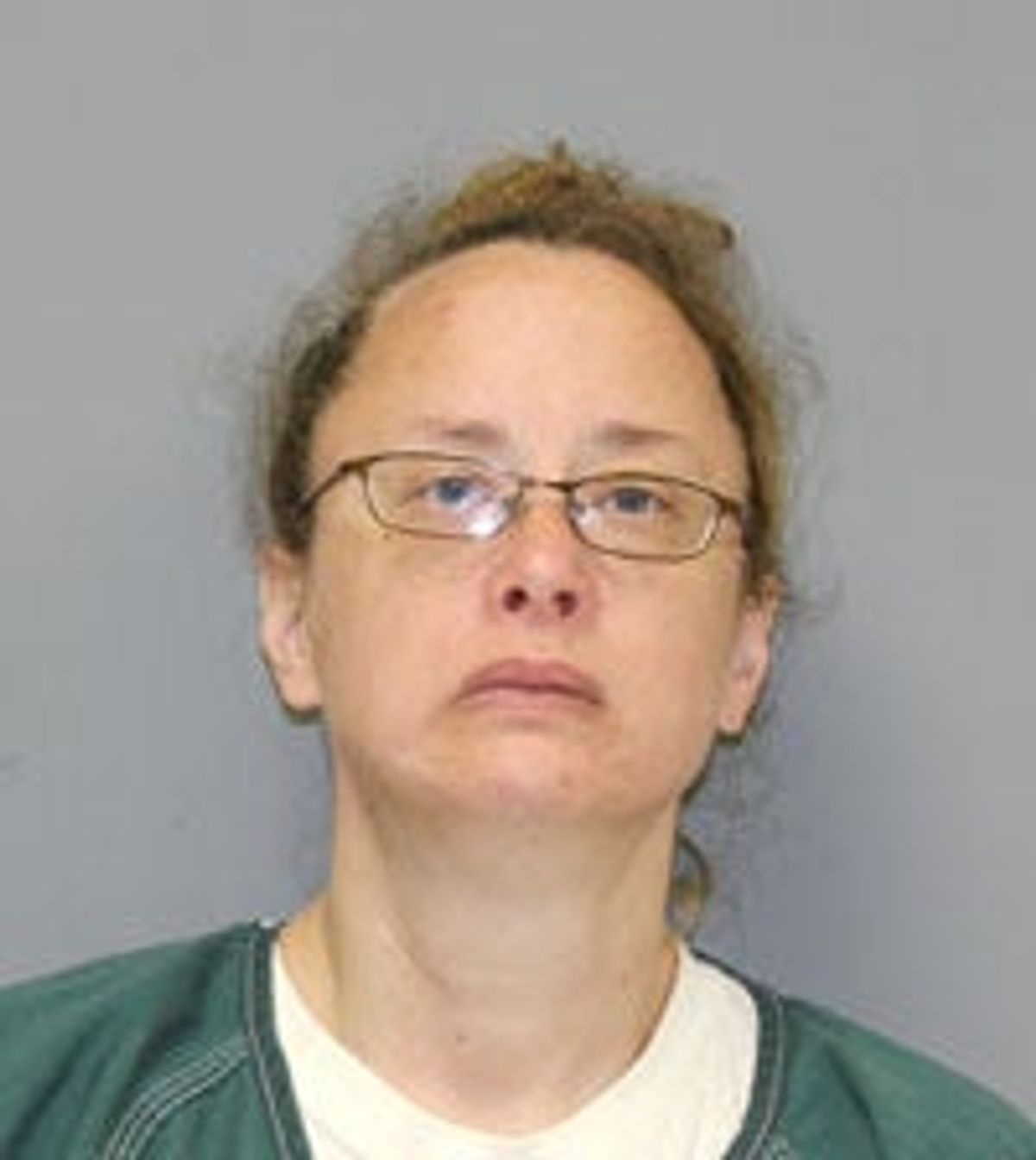 Woman pleads guilty to stealing meds