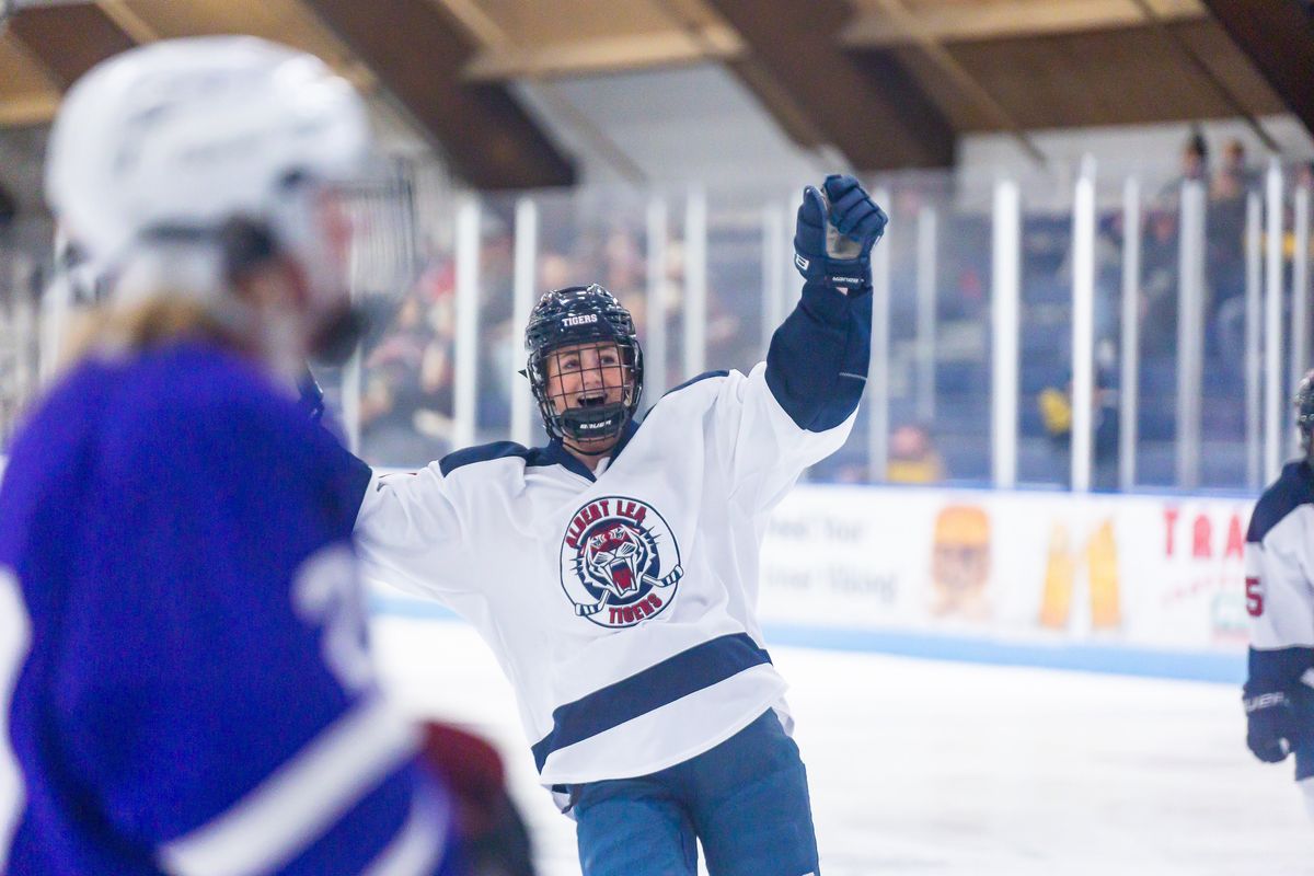 Albert Lea dominates Red Wing on the ice