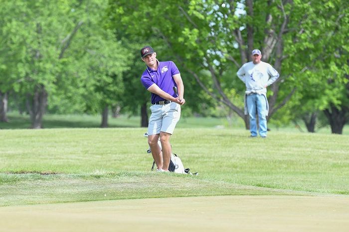 Berger claims individual title; Bulldogs win 1st team title in school ...
