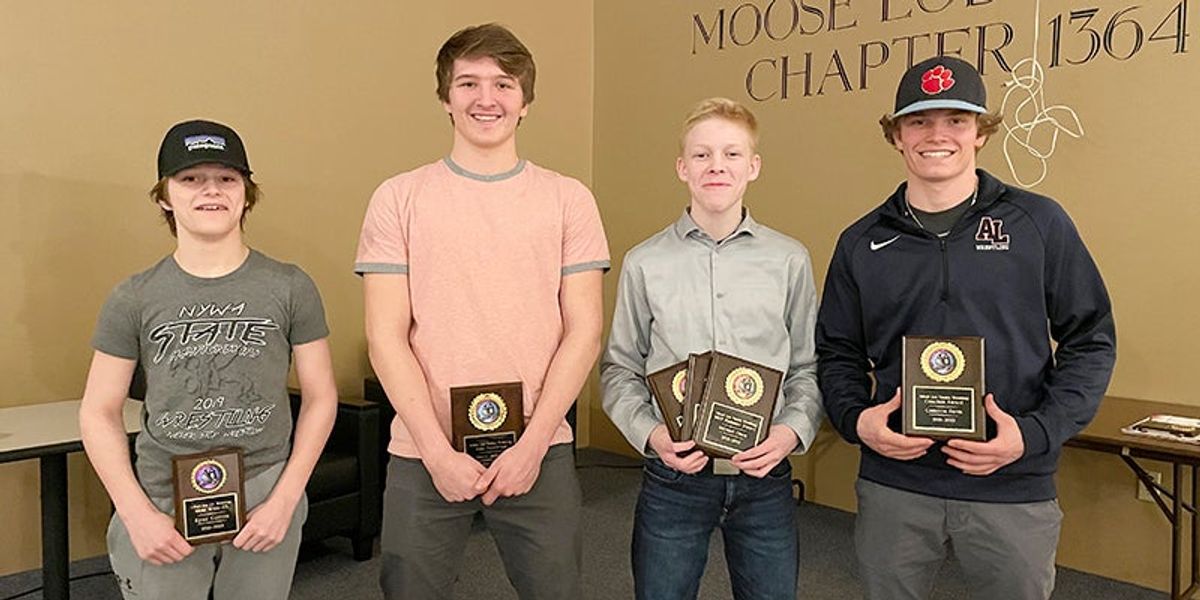 Tiger wrestlers celebrate end of the year awards