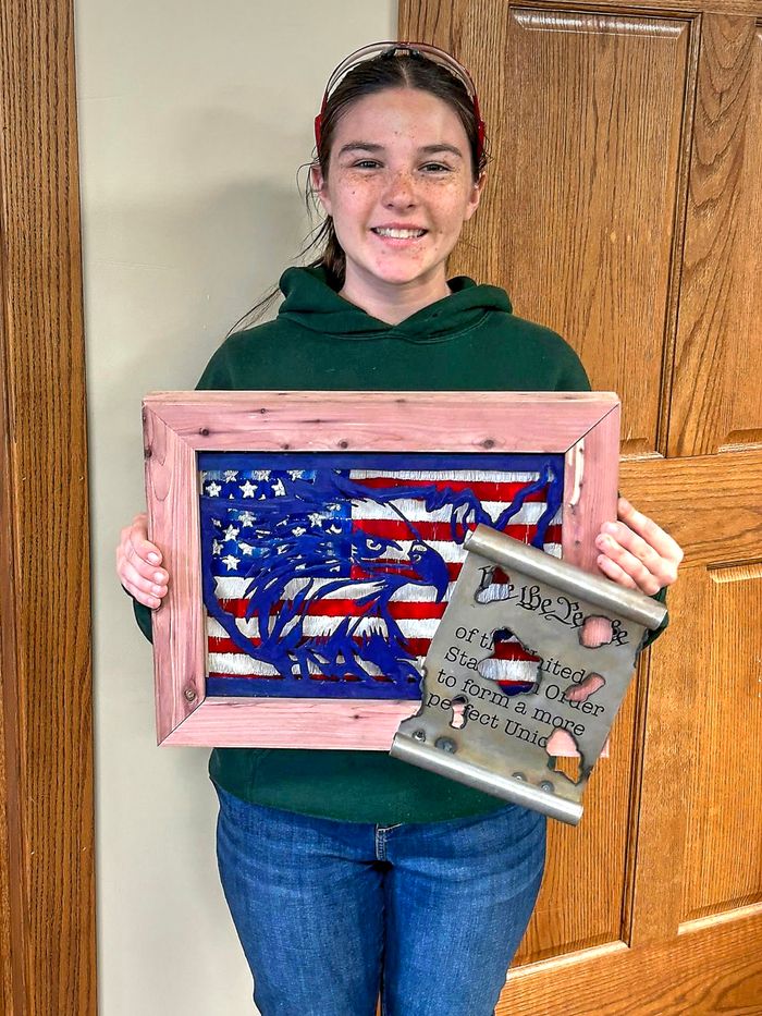 Arcadia Valley Student Artist Advances to National VFW Compe...