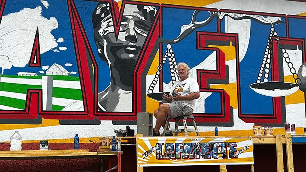 West Point artist paints largest mural yet in LaFayette