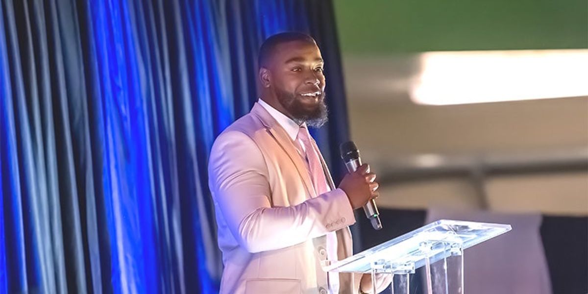 Reed Foundation awards three scholarships at annual gala