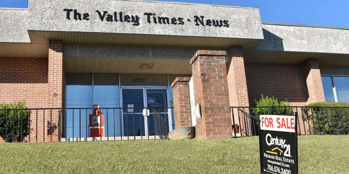 VTN building, lots for sale
