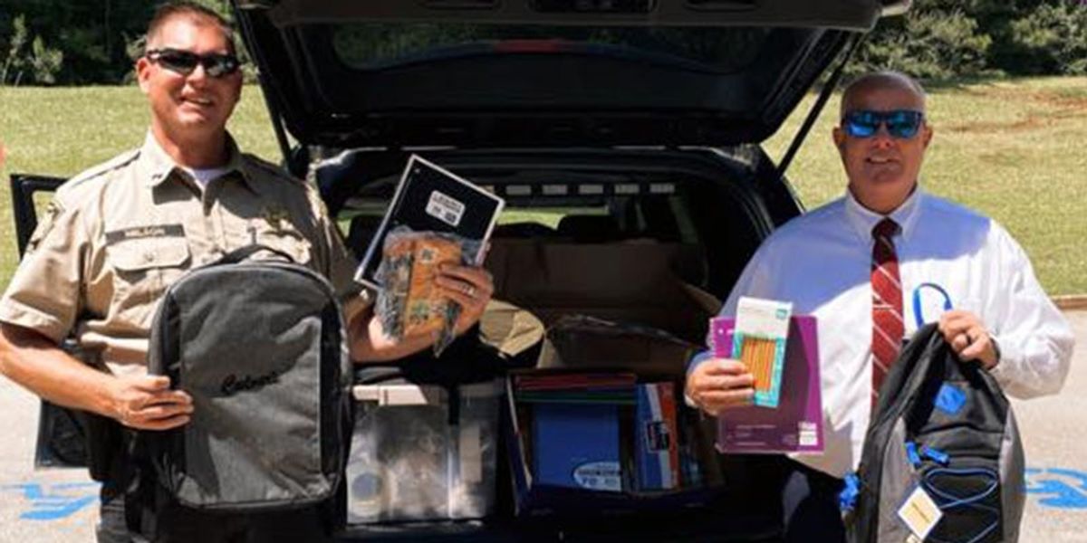 Sheriff's Office packs backpacks for Chambers County student...