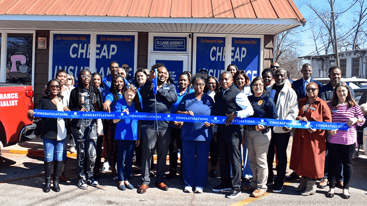 "Insurance Man" D. Lane Agency opens third location in Lanet...