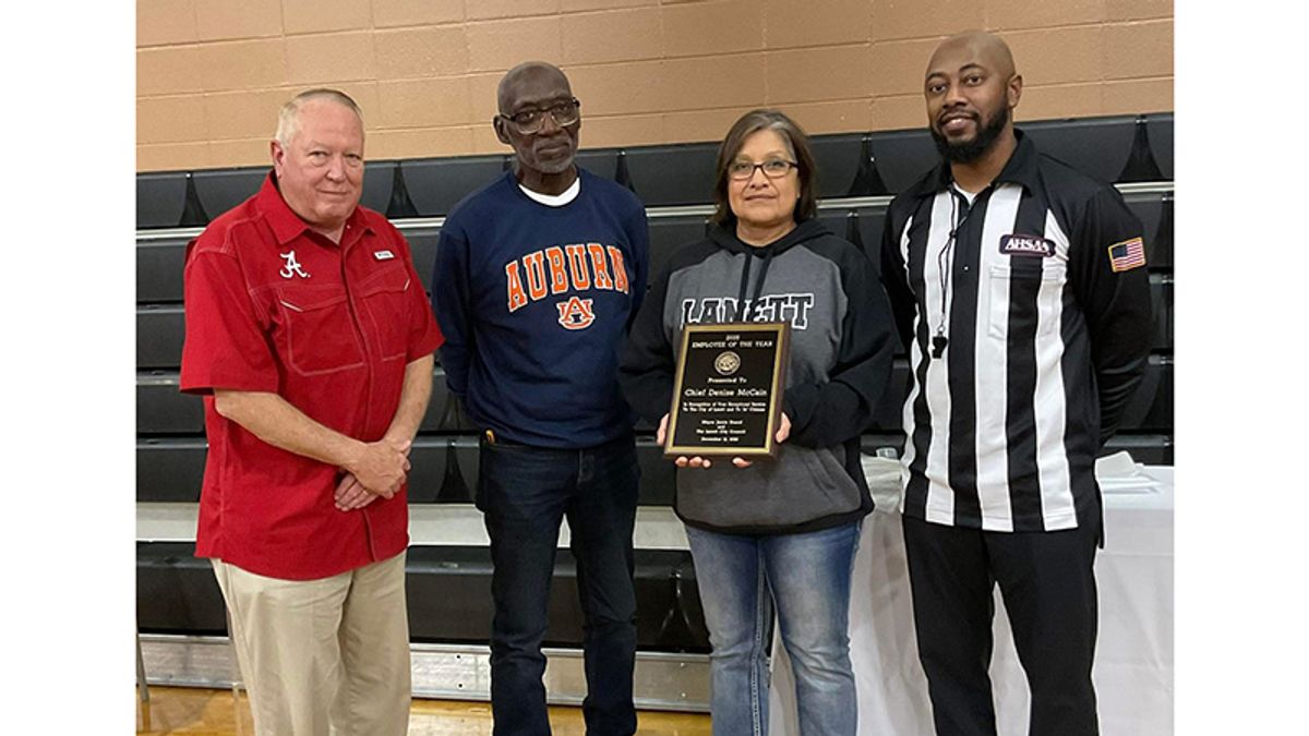 Chief McCain recognized as Employee of the Year