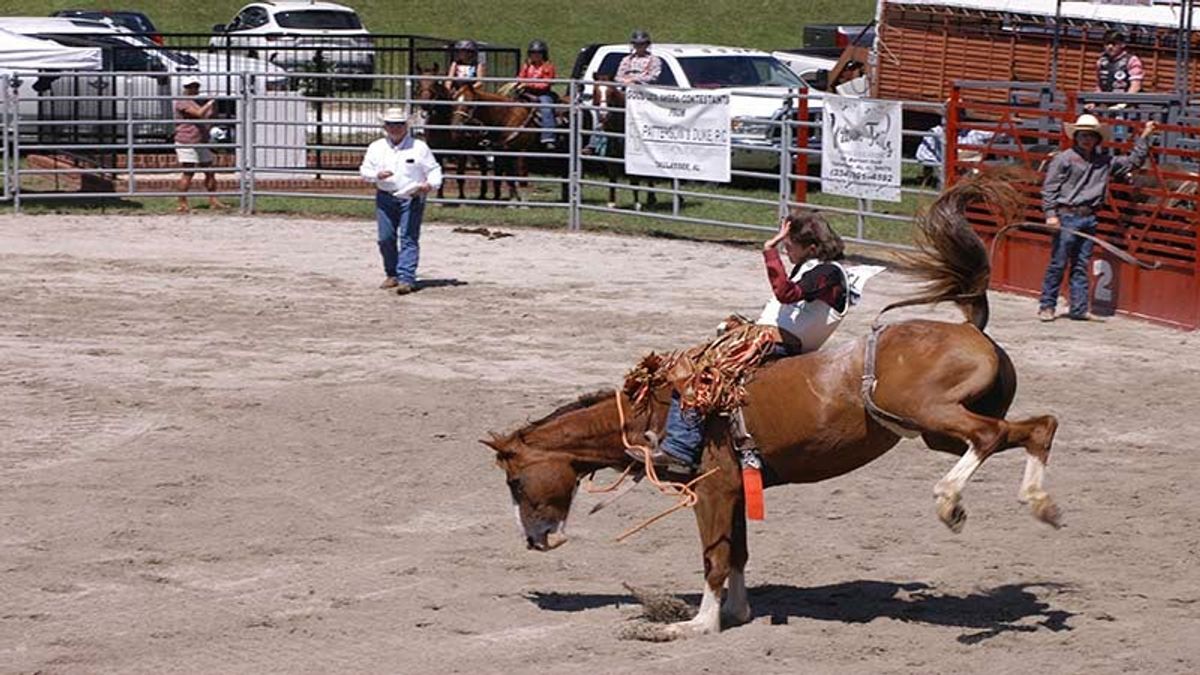 Alabama High School Rodeo season kicks off in LaFayette