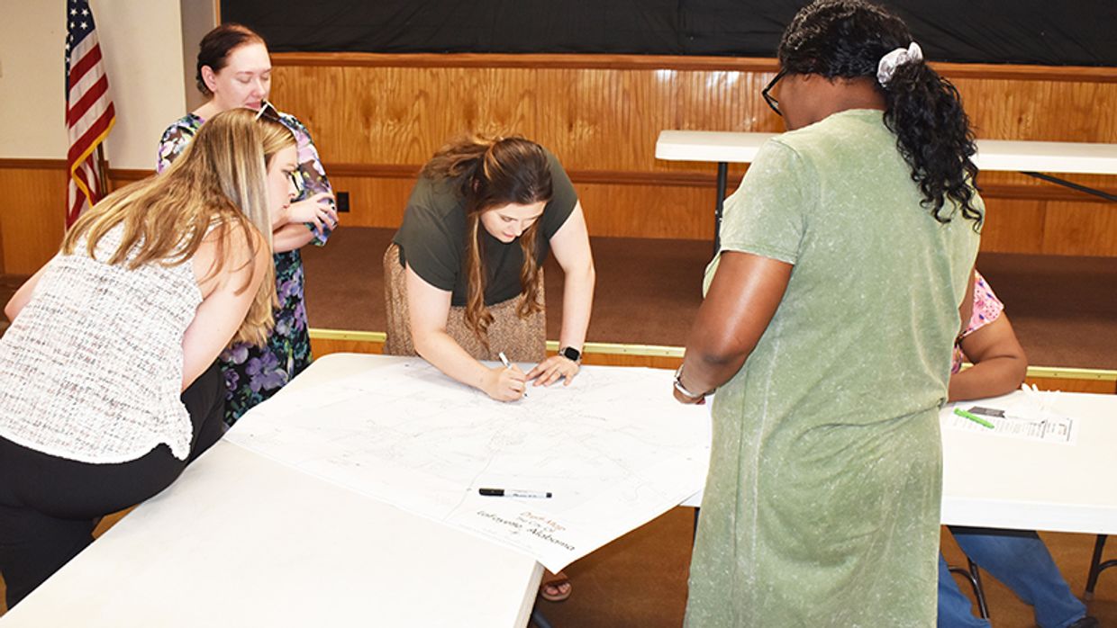 LaFayette holds hearing to review comprehensive plan