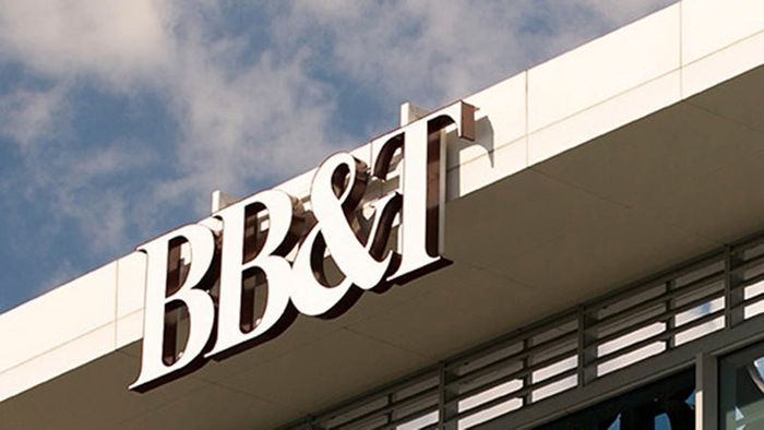 Regional banks BB&T, SunTrust join to create $66B operator
