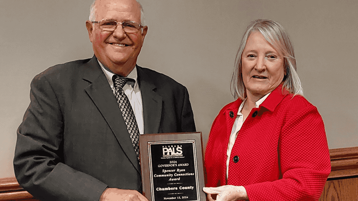 Bradford recognized with AL PALS award