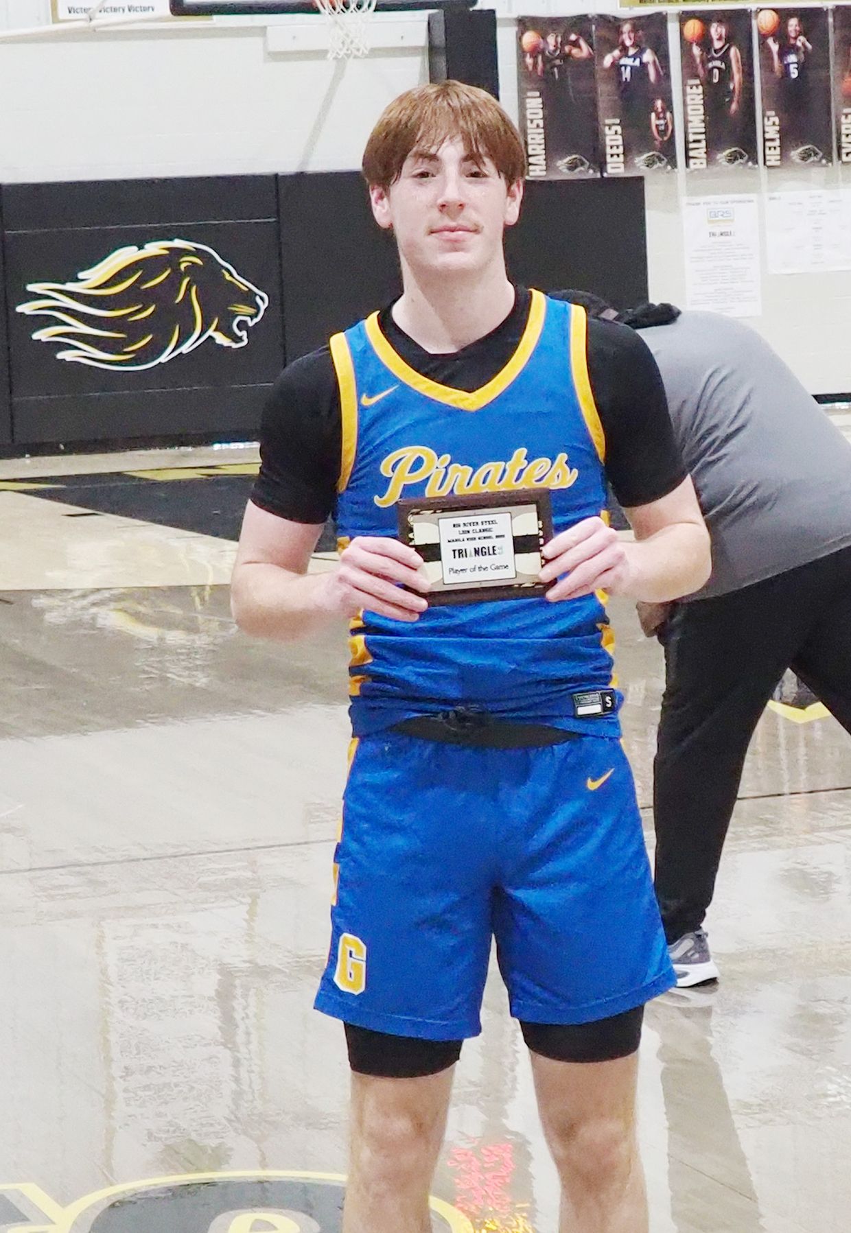 Gosnell stuns Caruthersville with 22-point comeback and Glin...