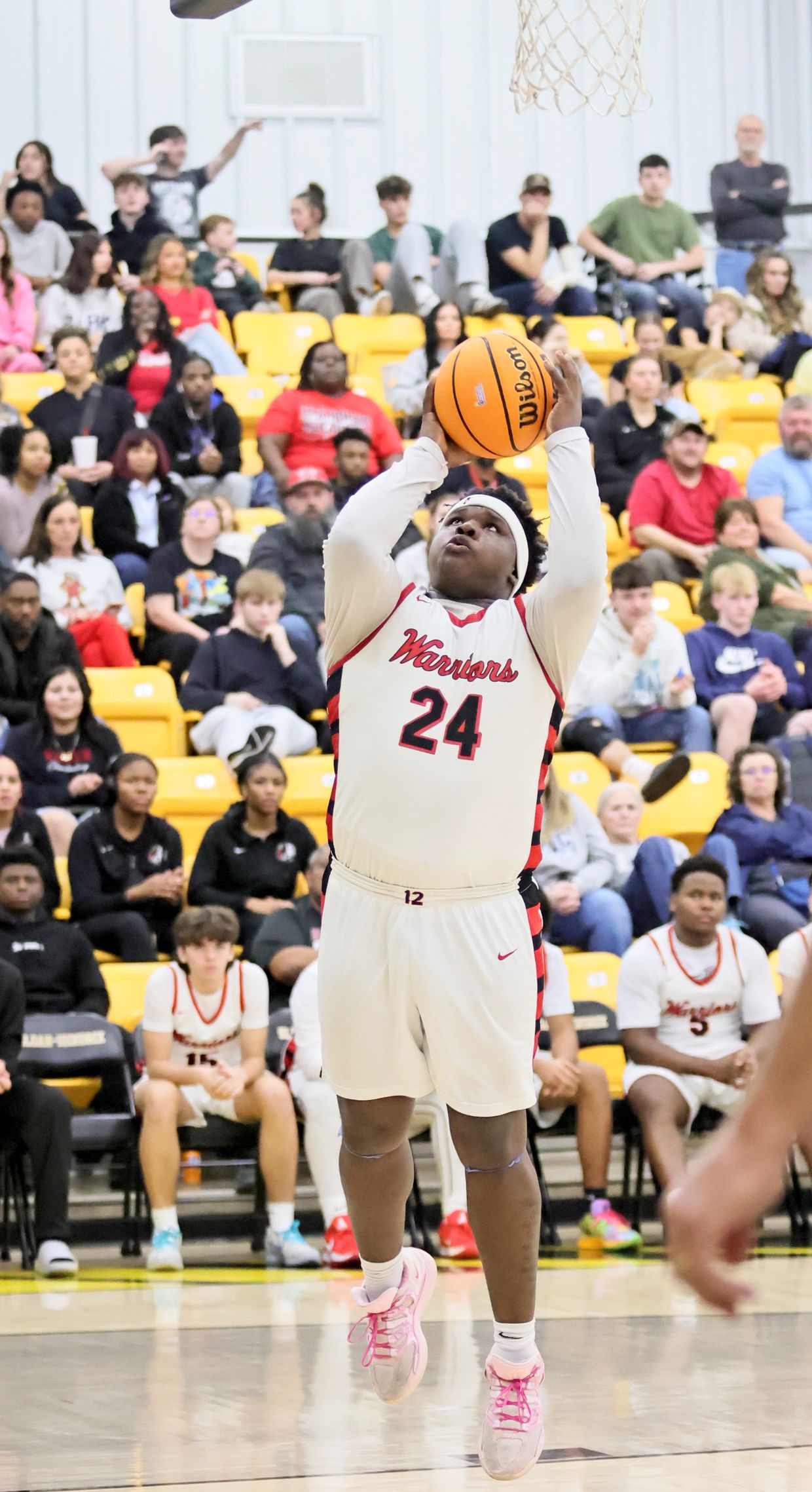 2A at Sloan Hendrix: Warriors beat Cedar Ridge to reach quarter-finals