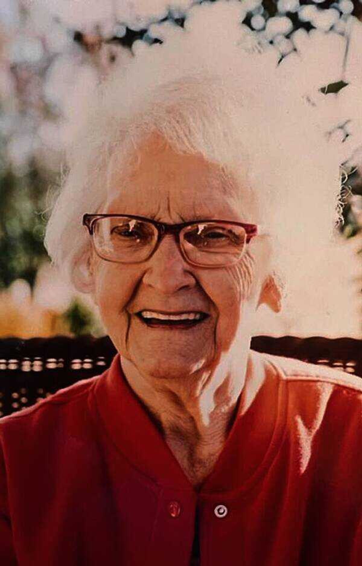Mary Lou Deaton