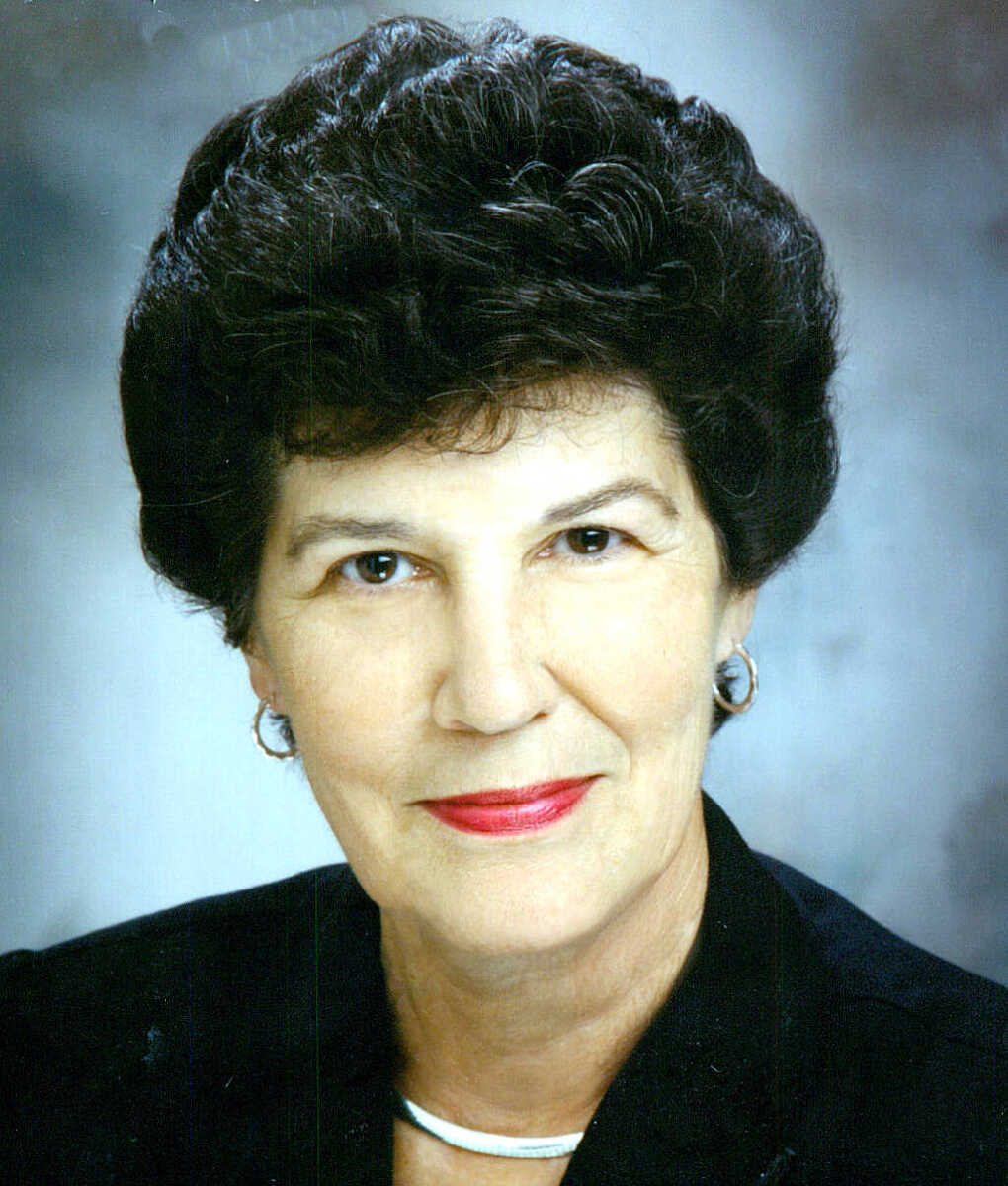 Nancy Jo McFarland