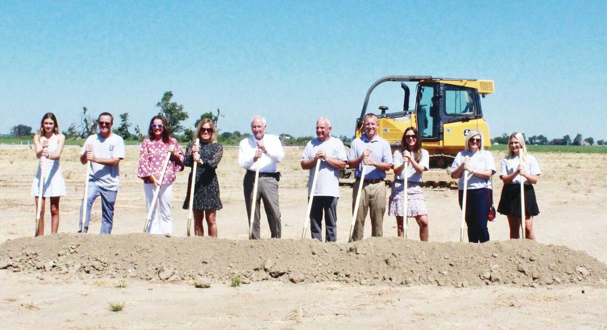 Monette Manor breaks ground for new facility