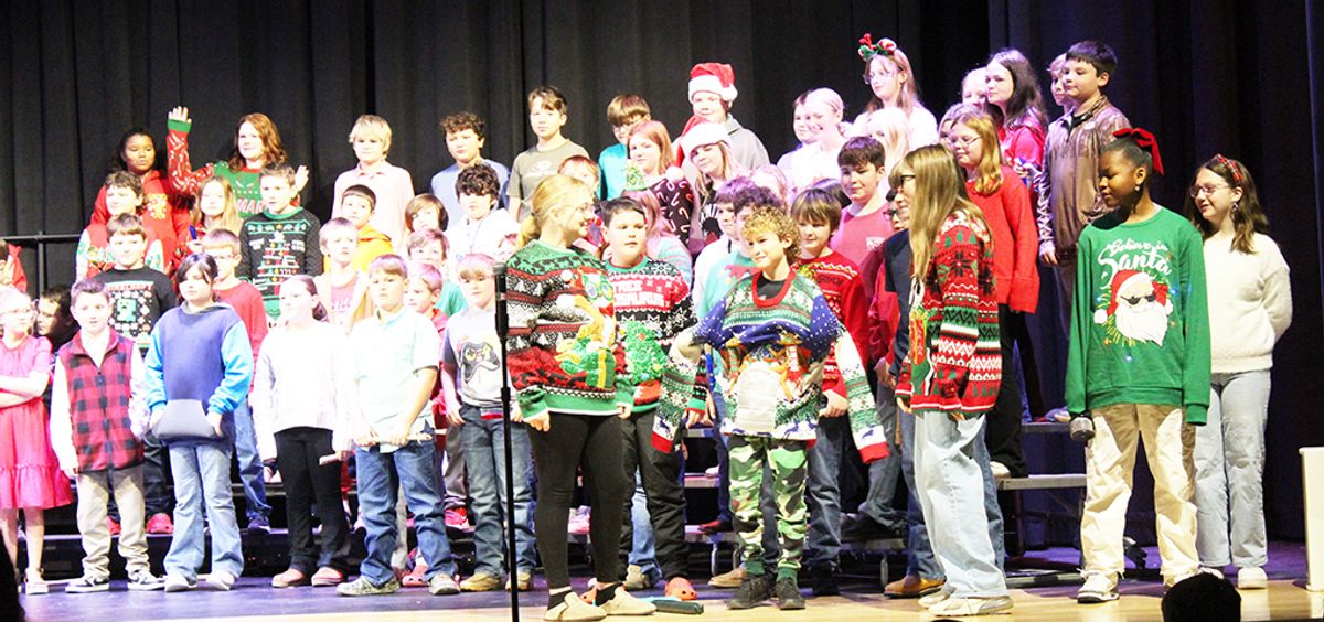 Manila students present Christmas concert