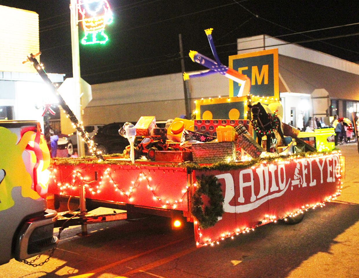 Manila Parade draws a large crowd