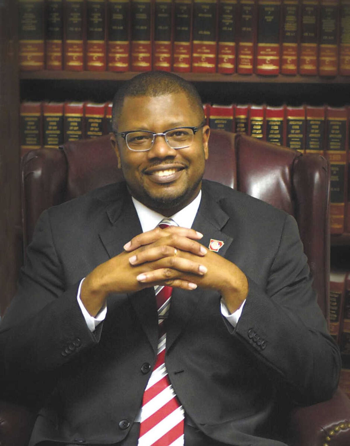 Walker running for Circuit Judge