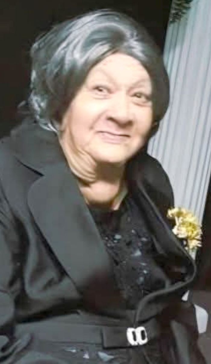 Elnora Bell
