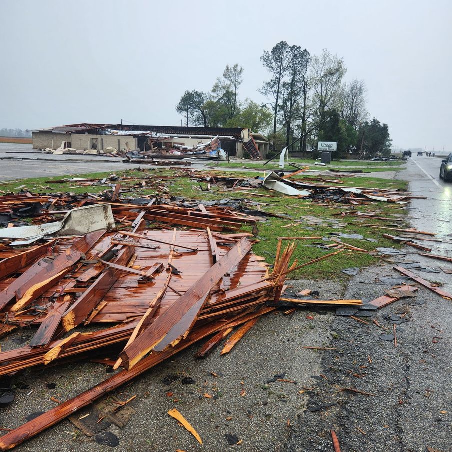 Gregg Funeral Home destroyed in Monette